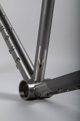 Road Bike Frames | Titanium & Steel Bike Frameset – Curve Cycling