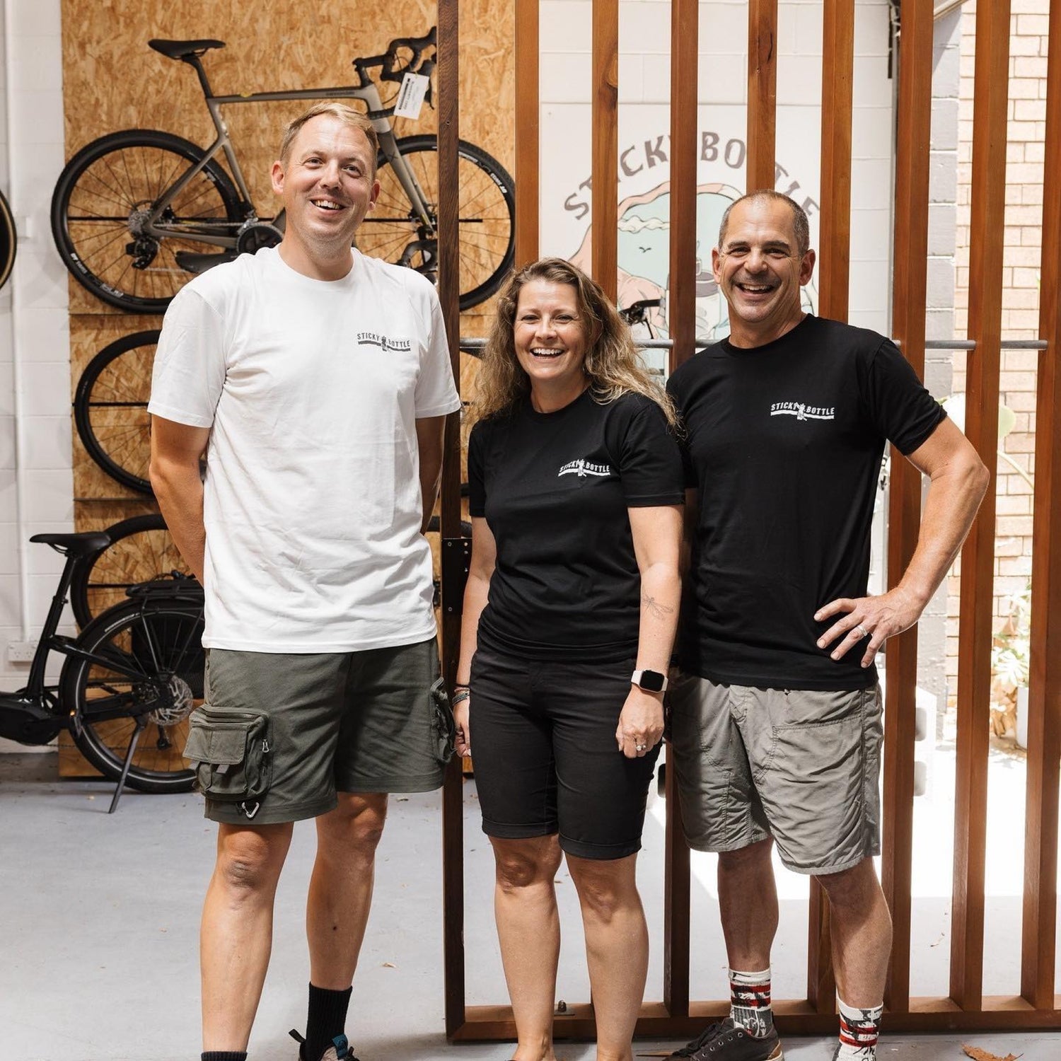 Dealers – Curve Cycling