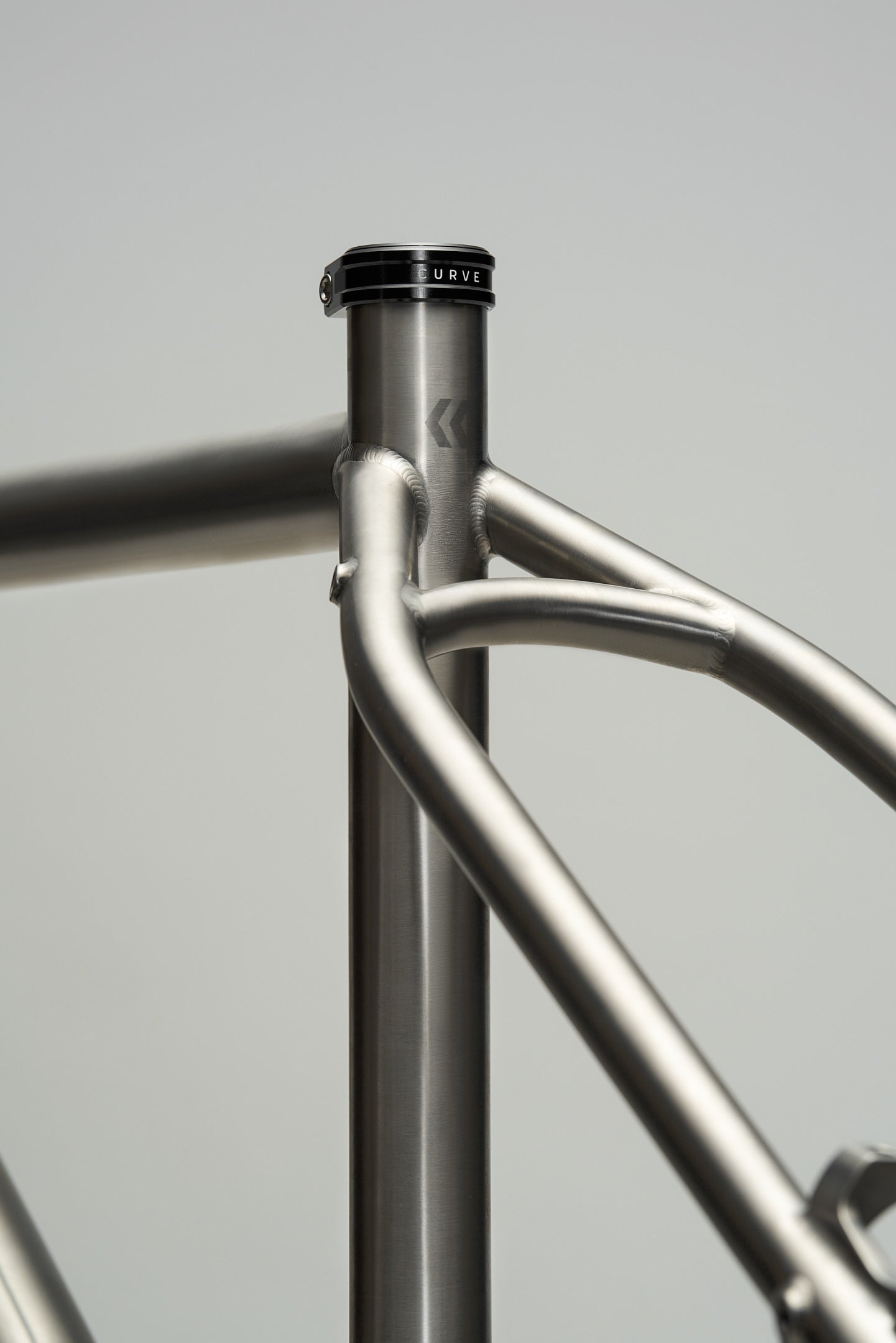 GMX+ Titanium Frameset – Curve Cycling